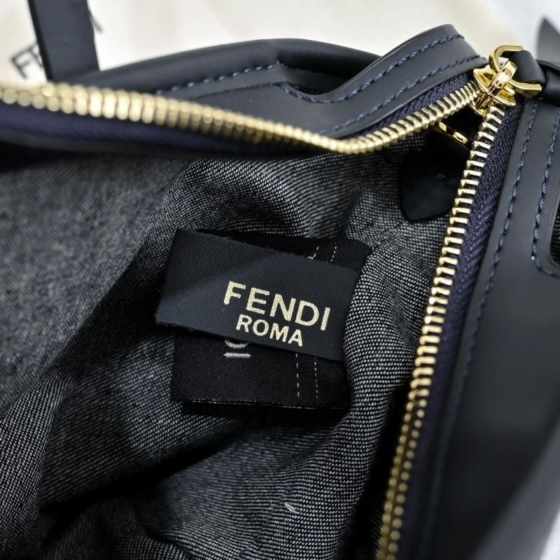 Top mirror Fendi Shopping Bags