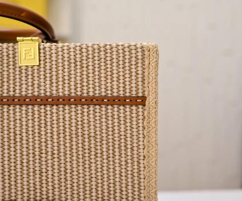 Top mirror Fendi Shopping Bags