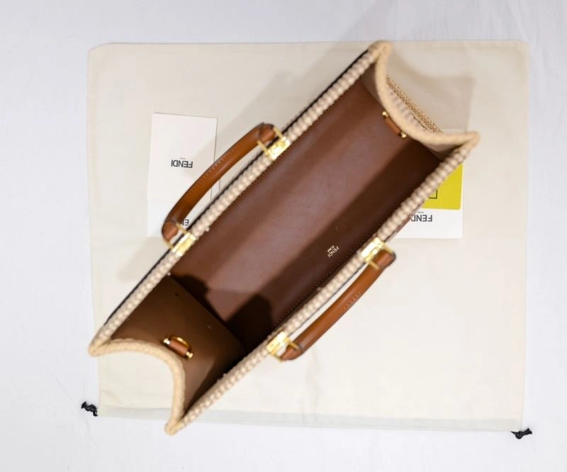 Top mirror Fendi Shopping Bags