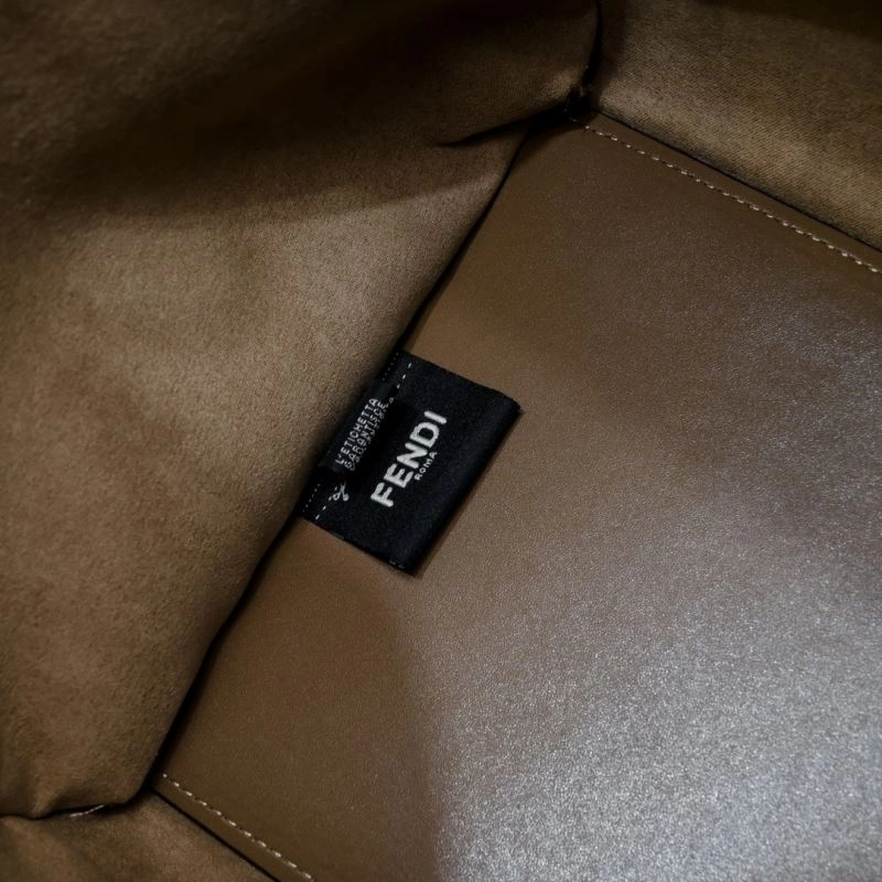 Discounted Fendi Shopping Bags