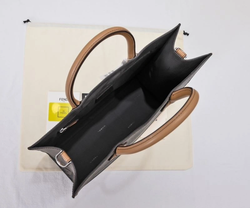 Top match Fendi Shopping Bags