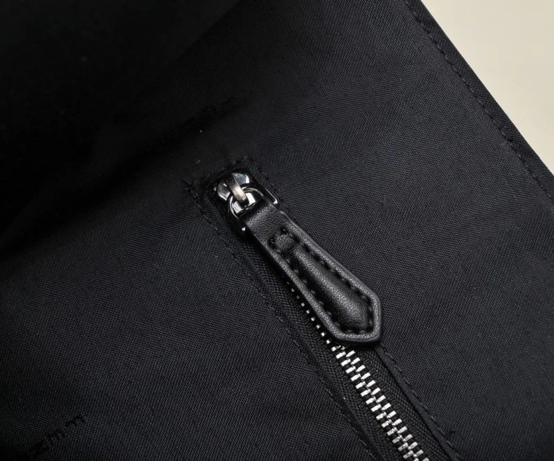 Cut-rate Fendi Shopping Bags