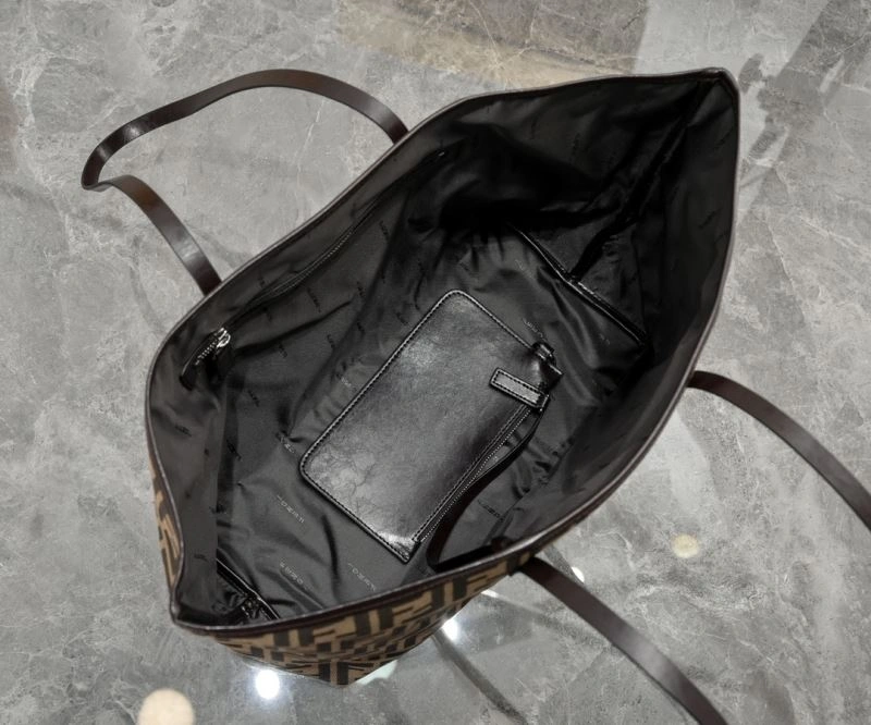 Low-cost Fendi Shopping Bags
