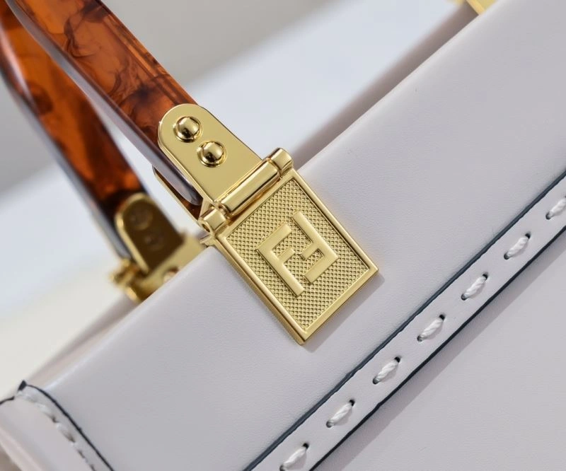 Reasonably priced Fendi Shopping Bags