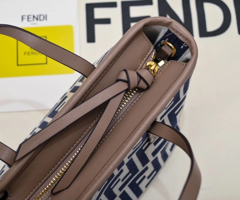 Low-cost Fendi Shopping Bags