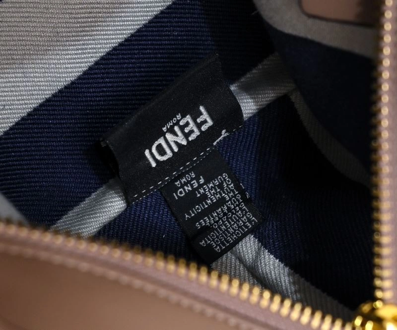 Low-cost Fendi Shopping Bags