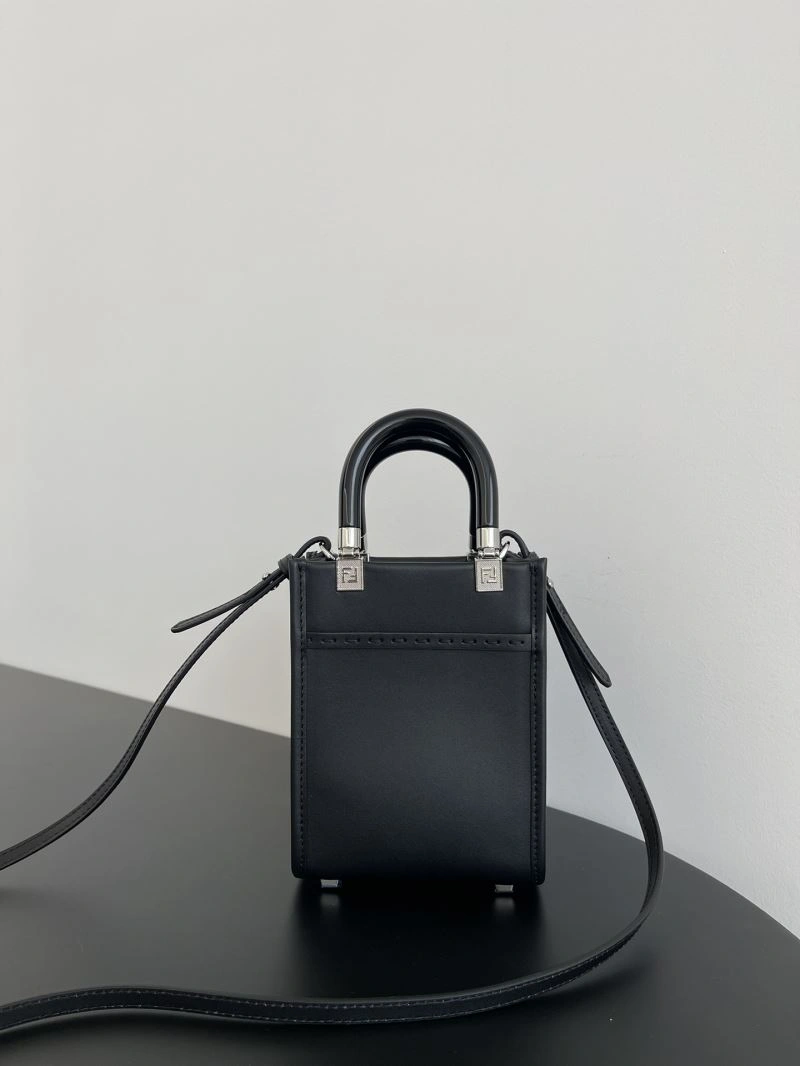 Reasonably priced Fendi Shopping Bags