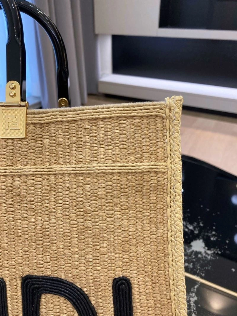 Inexpensive Fendi Shopping Bags