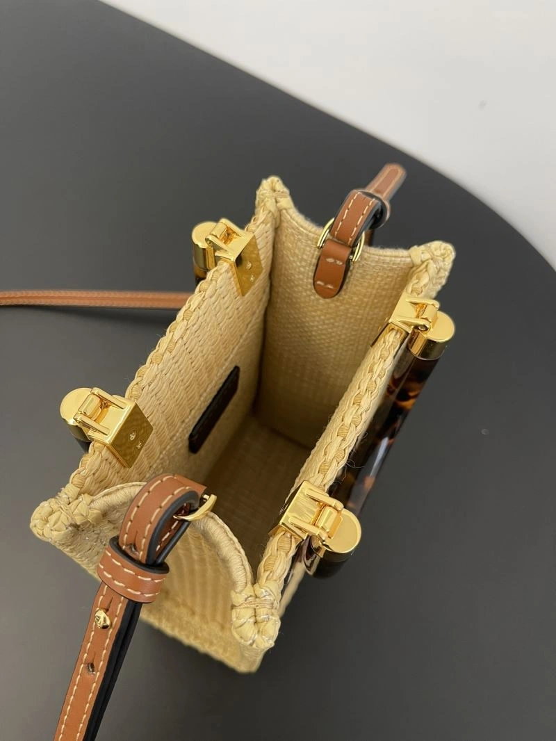 Low-cost Fendi Shopping Bags