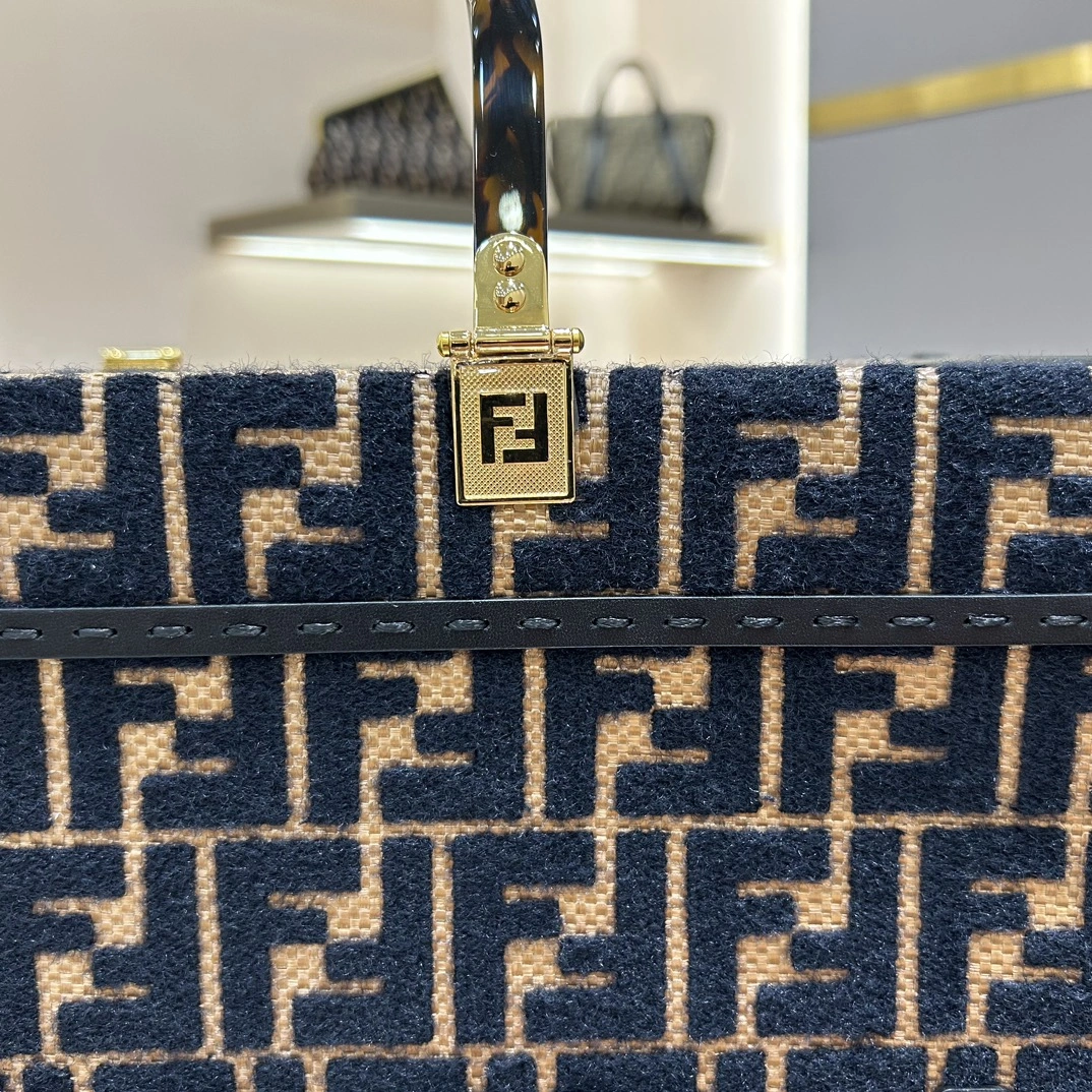 Perfect replica Fendi Shopping Bags
