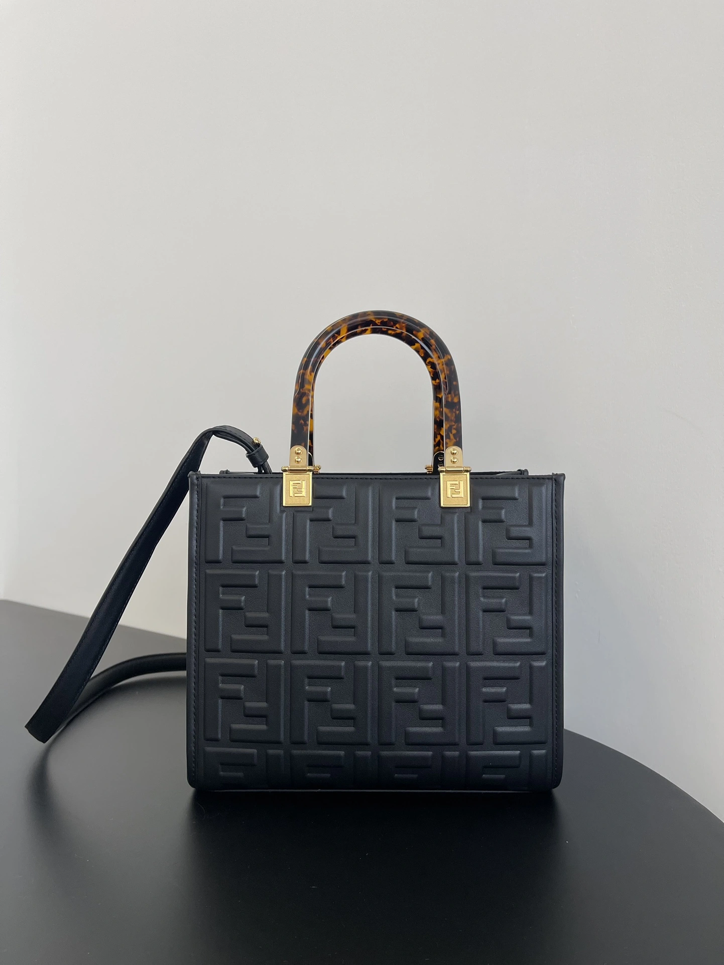 Exact replica Fendi Shopping Bags
