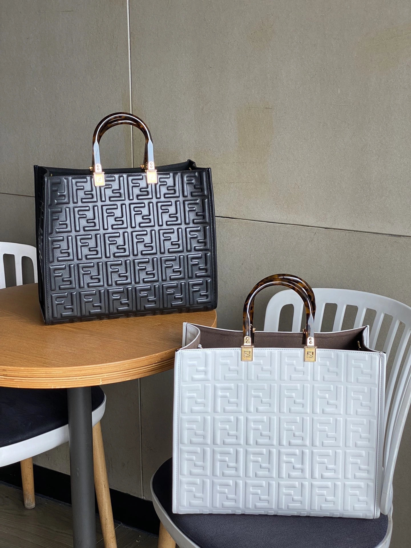 Mirror quality Fendi Shopping Bags