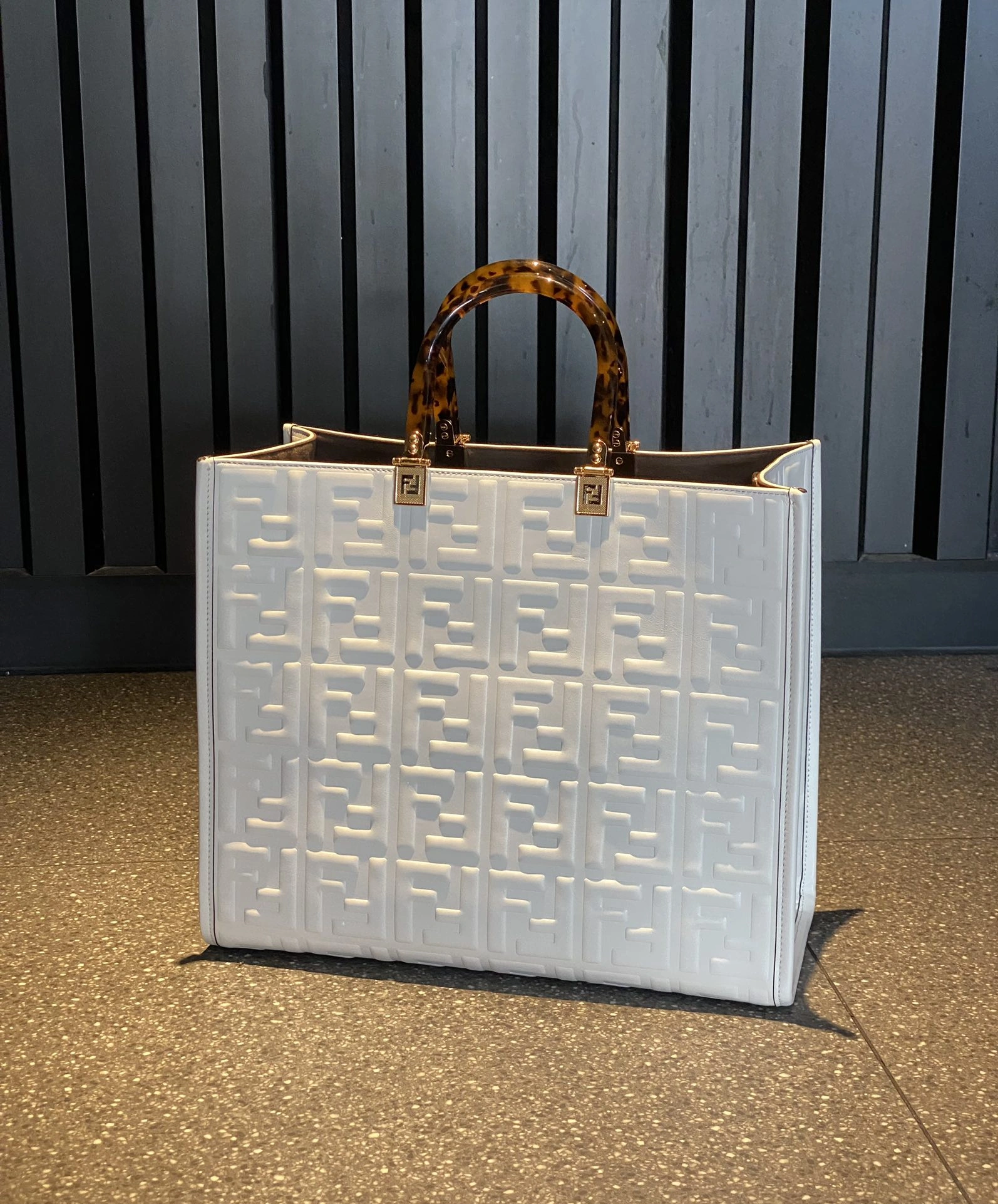 Mirror quality Fendi Shopping Bags