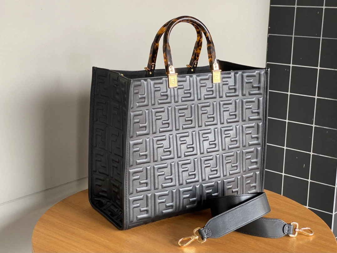 Perfect replica Fendi Shopping Bags