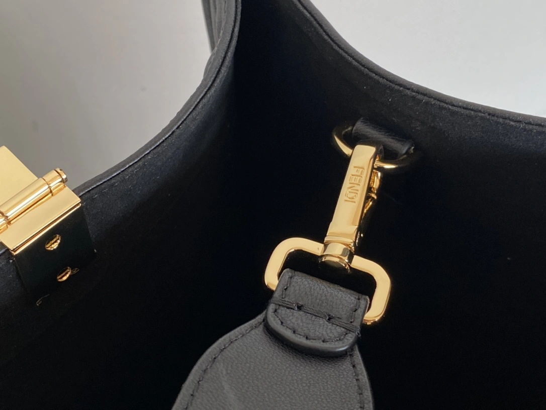 Perfect replica Fendi Shopping Bags