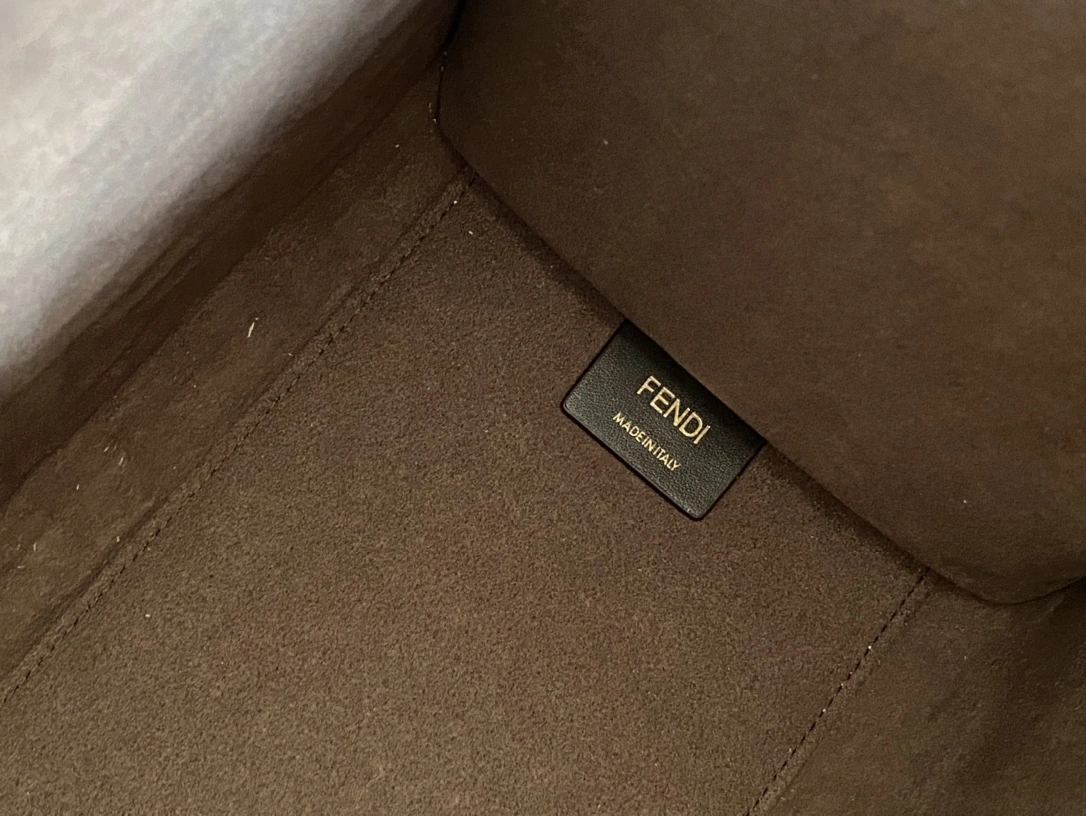 Exact replica Fendi Shopping Bags