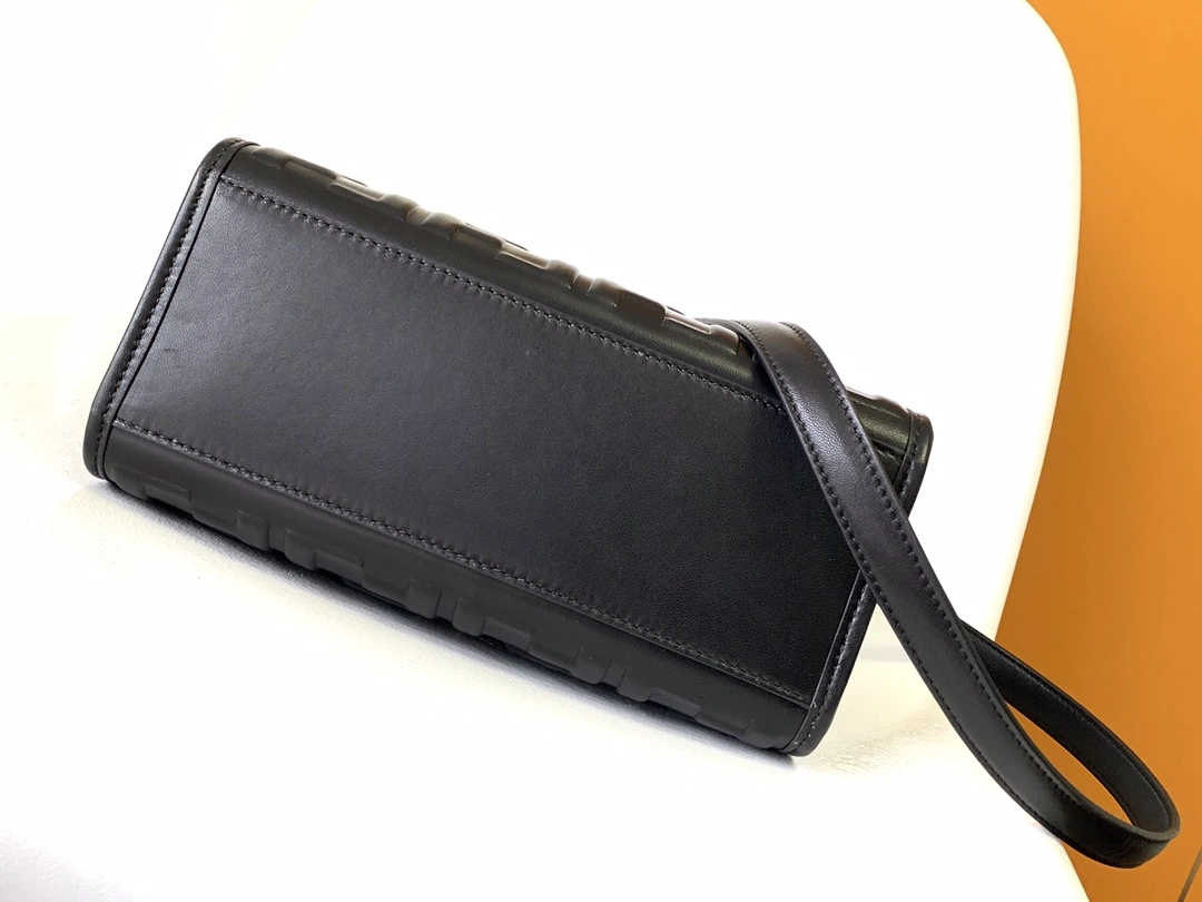 Affordable Fendi Shopping Bags