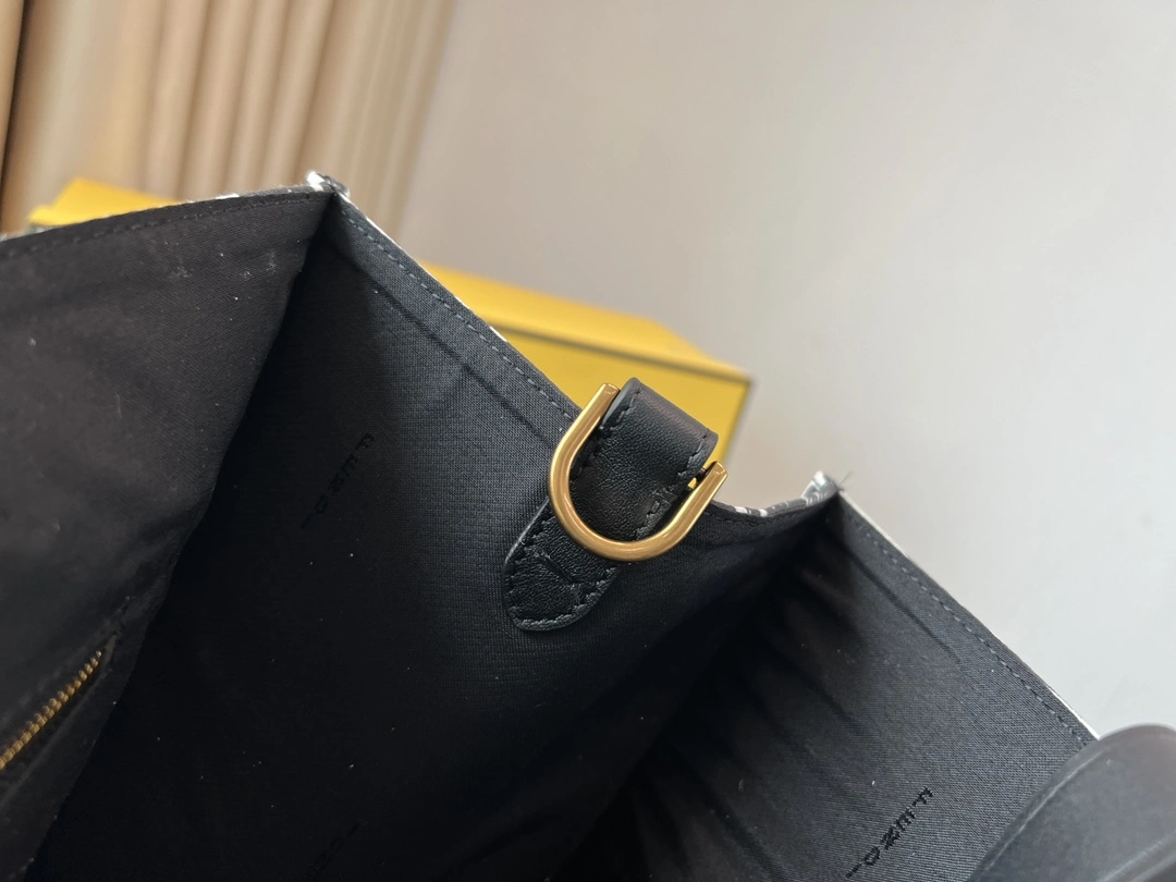 Factory-made Fendi Shopping Bags