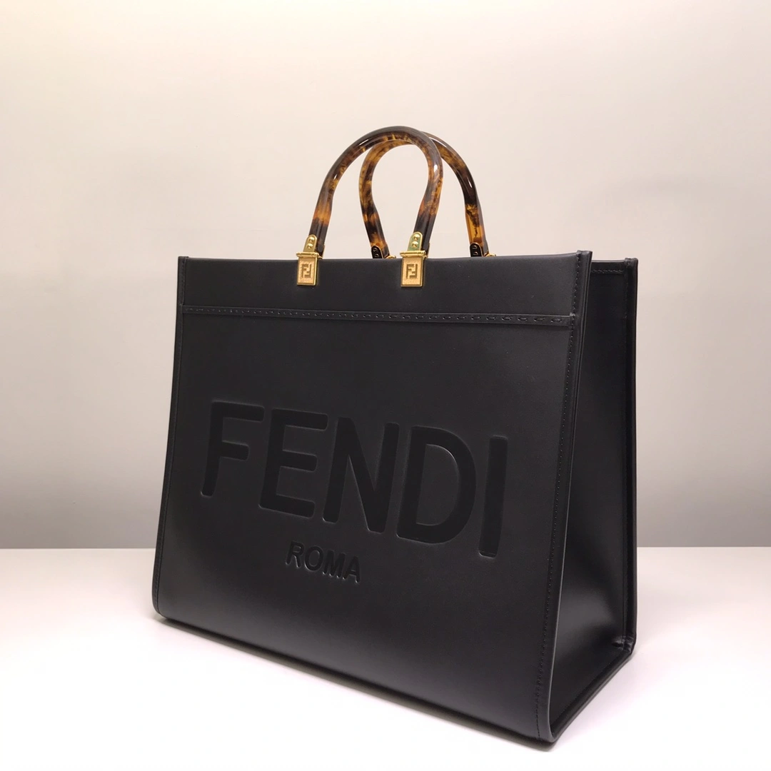 Bargain Fendi Shopping Bags