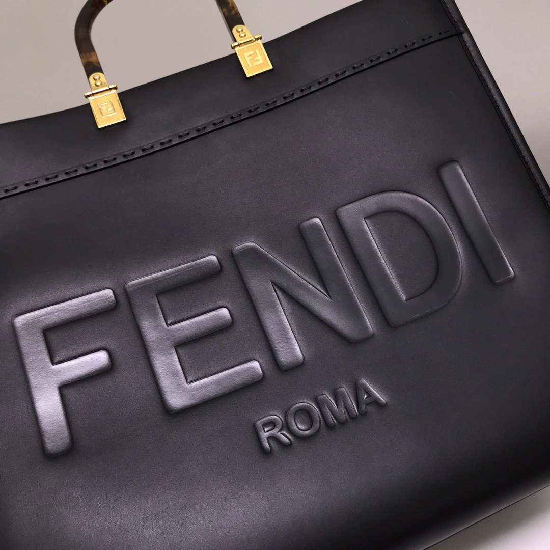 Bargain Fendi Shopping Bags