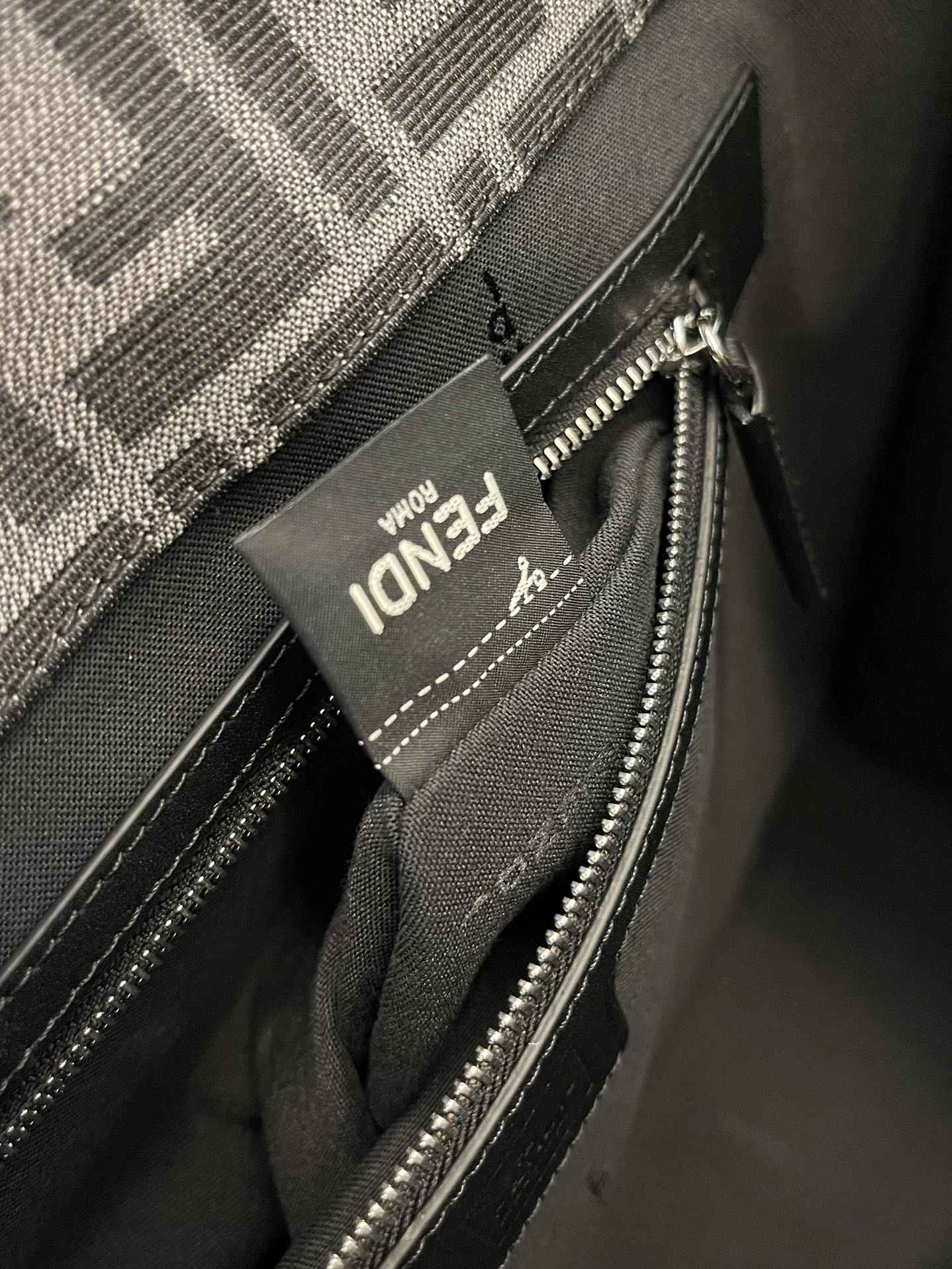 Top match Fendi Shopping Bags
