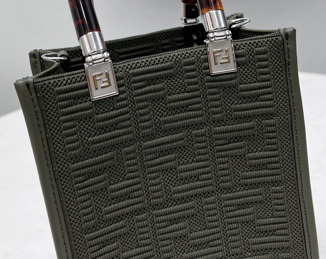Bargain Fendi Shopping Bags
