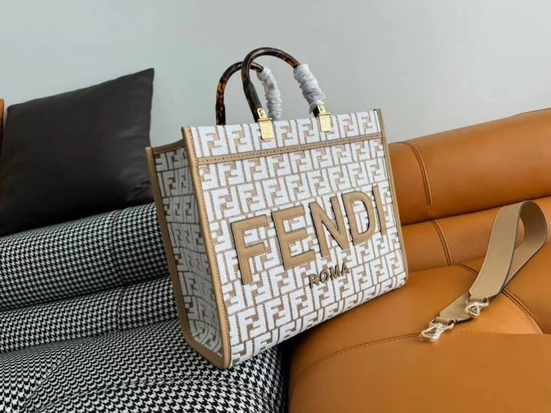 Mirror quality Fendi Shopping Bags