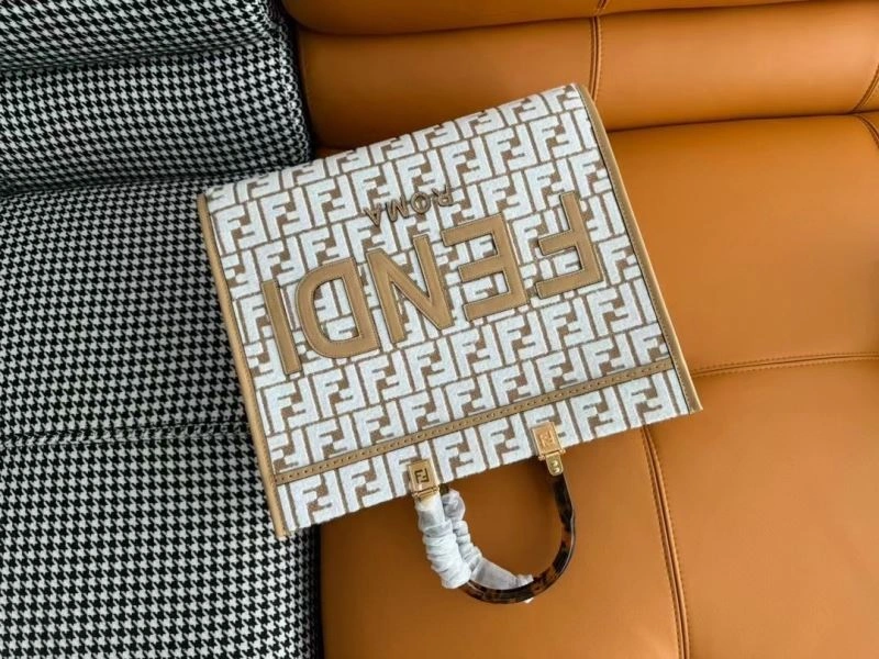 Mirror quality Fendi Shopping Bags