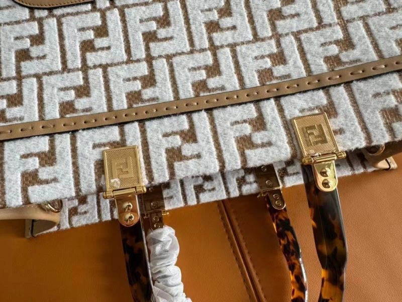 Mirror quality Fendi Shopping Bags