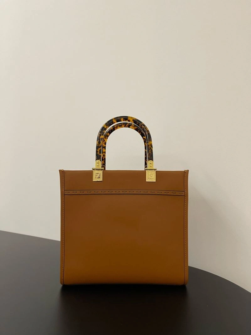Reasonably priced Fendi Shopping Bags