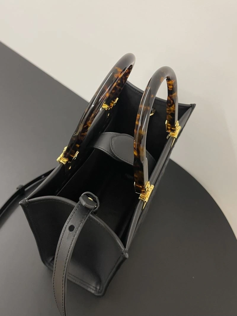 Reasonably priced Fendi Shopping Bags