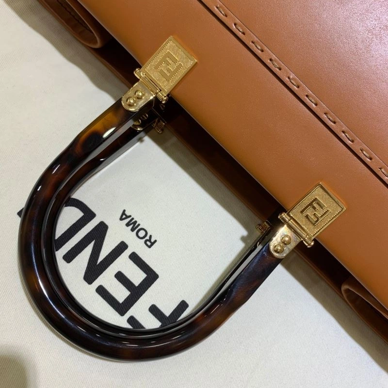 Accurate model Fendi Shopping Bags