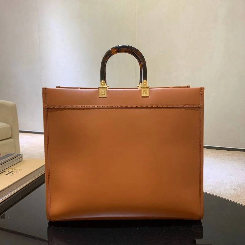 Accurate model Fendi Shopping Bags