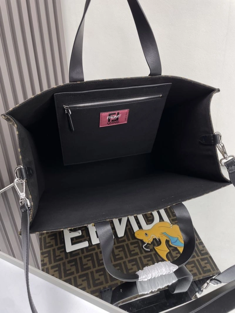 Reasonably priced Fendi Shopping Bags