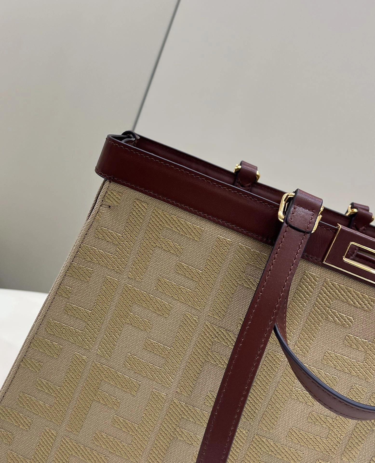 Economical Fendi Shopping Bags