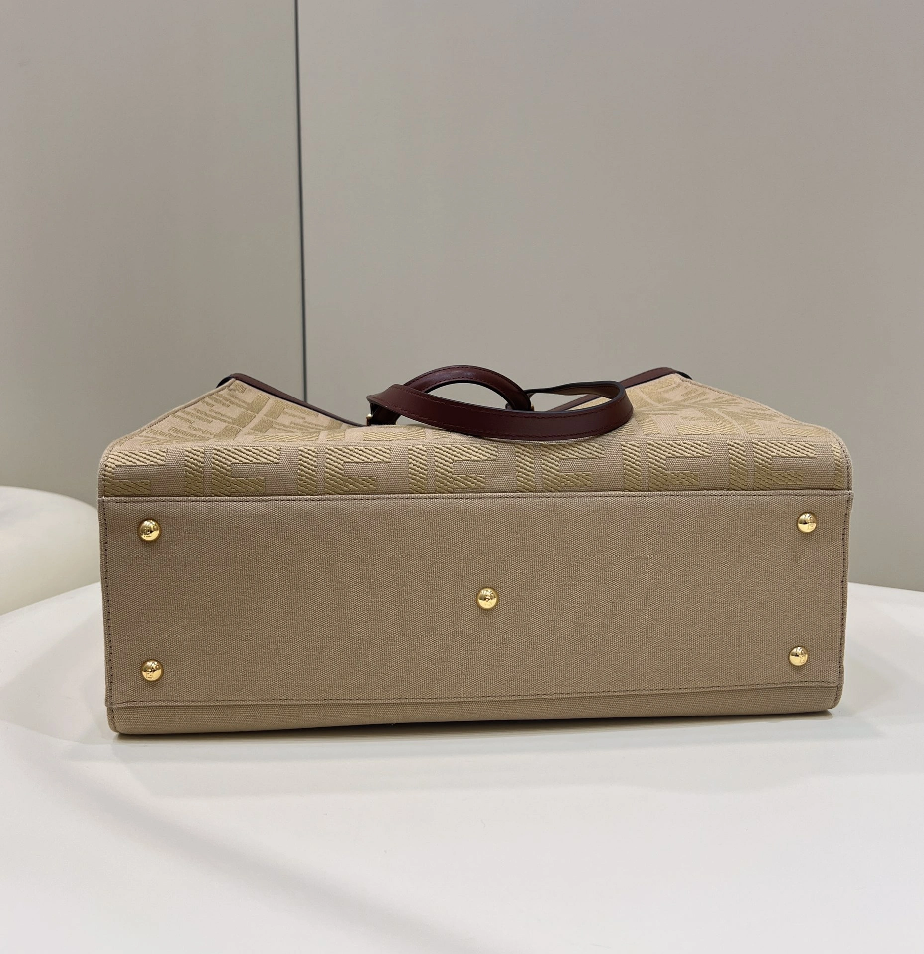 Economical Fendi Shopping Bags