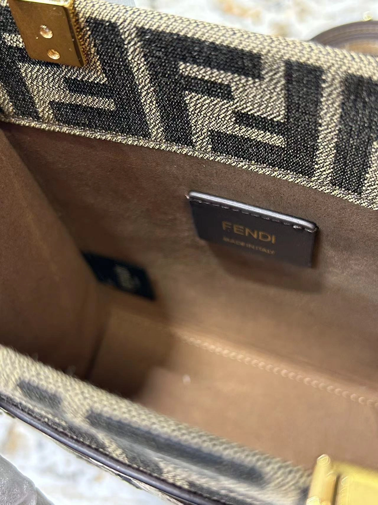 Inexpensive Fendi Shopping Bags