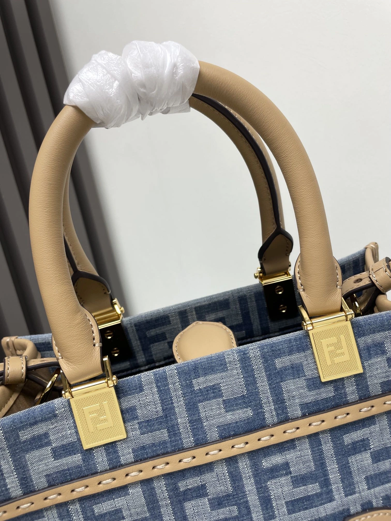 High fidelity Fendi Shopping Bags