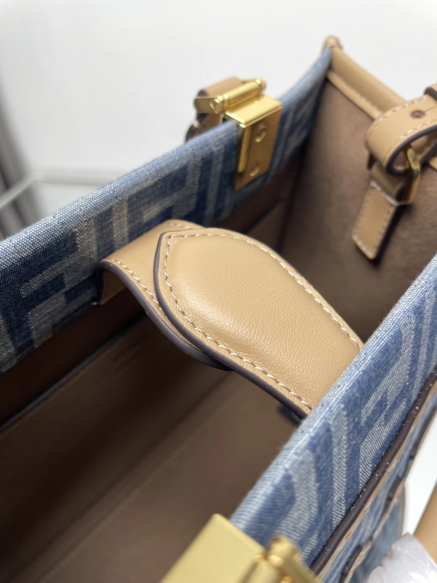 High fidelity Fendi Shopping Bags