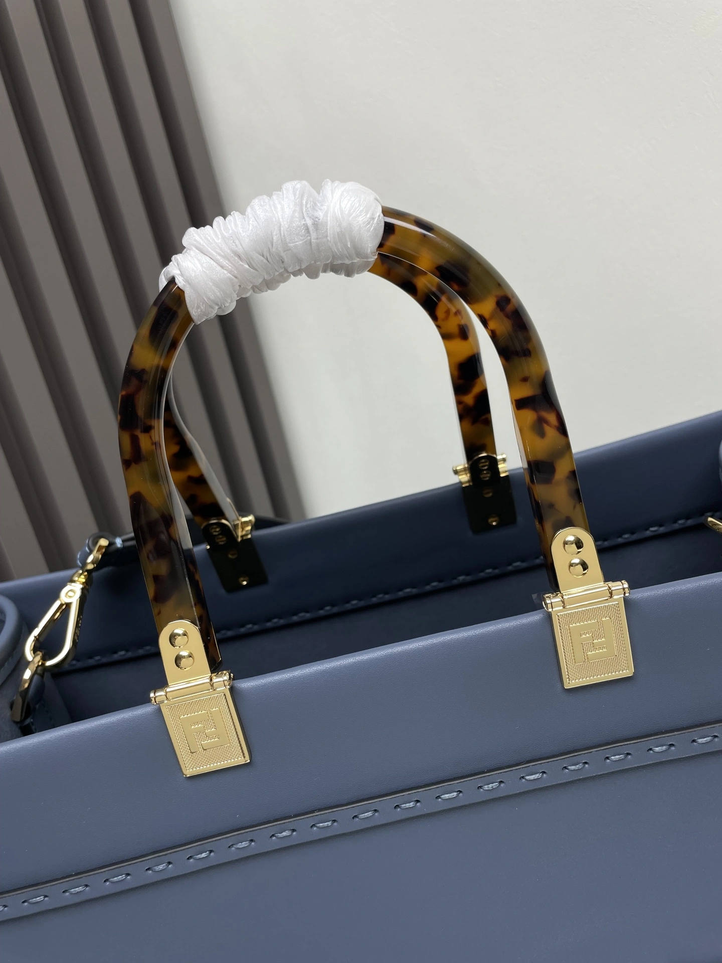 1:1 copy Fendi Shopping Bags