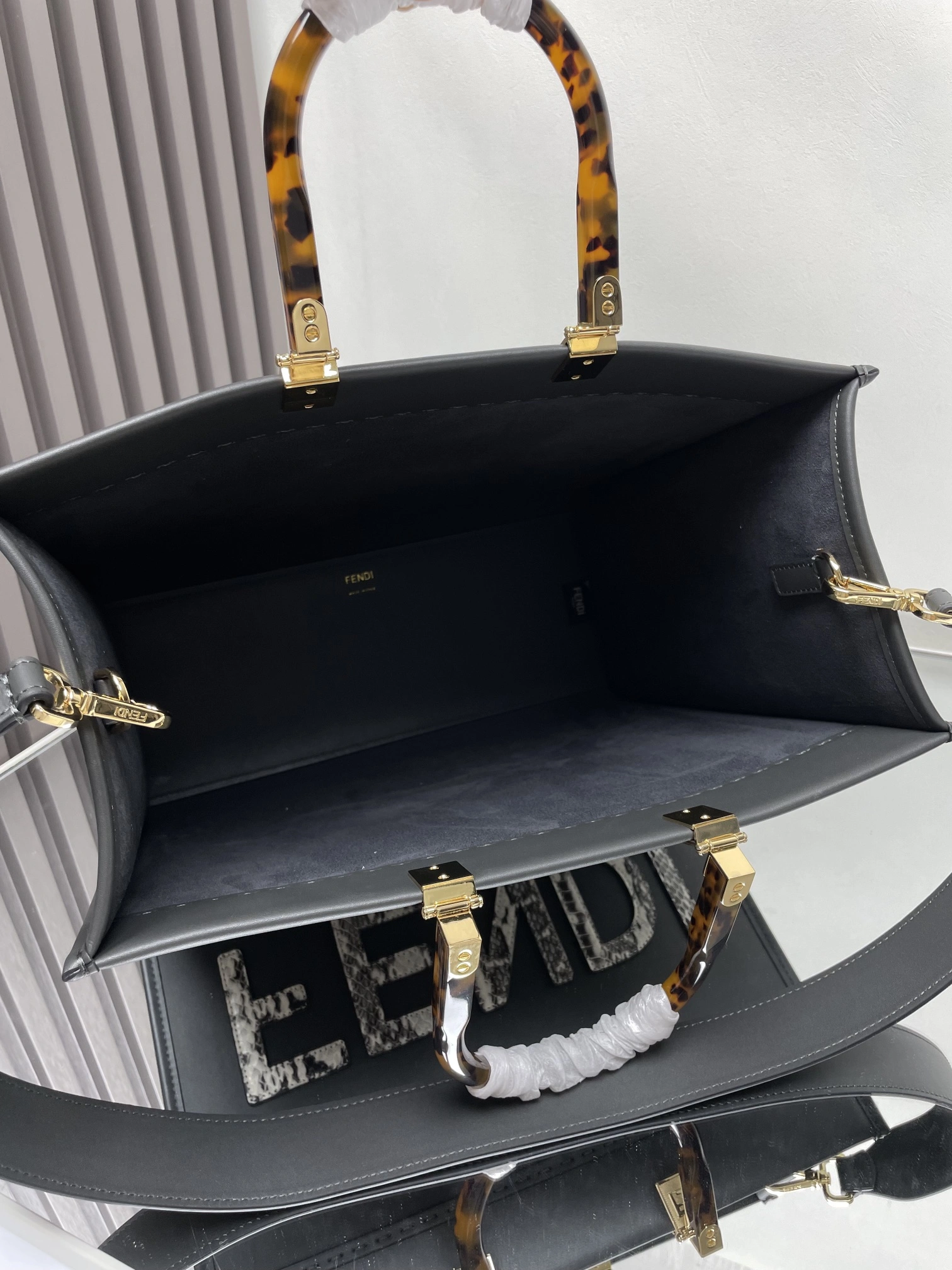 Mirror quality Fendi Shopping Bags