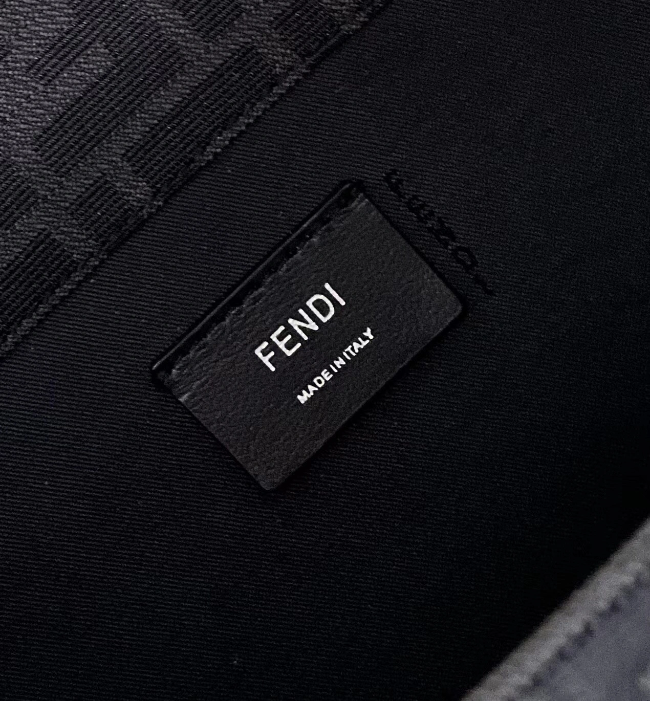 Brand-original Fendi Shopping Bags