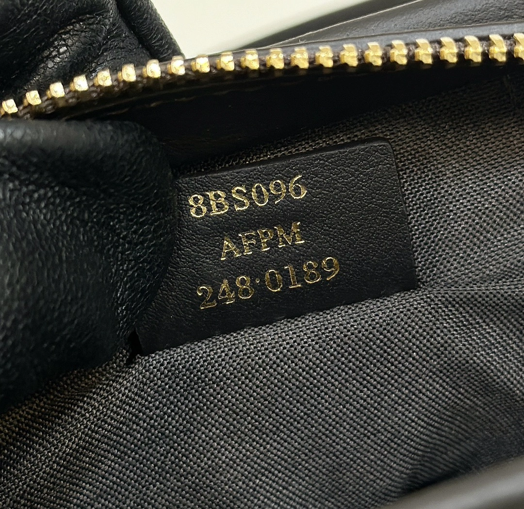 Brand-authenticated Fendi Shopping Bags