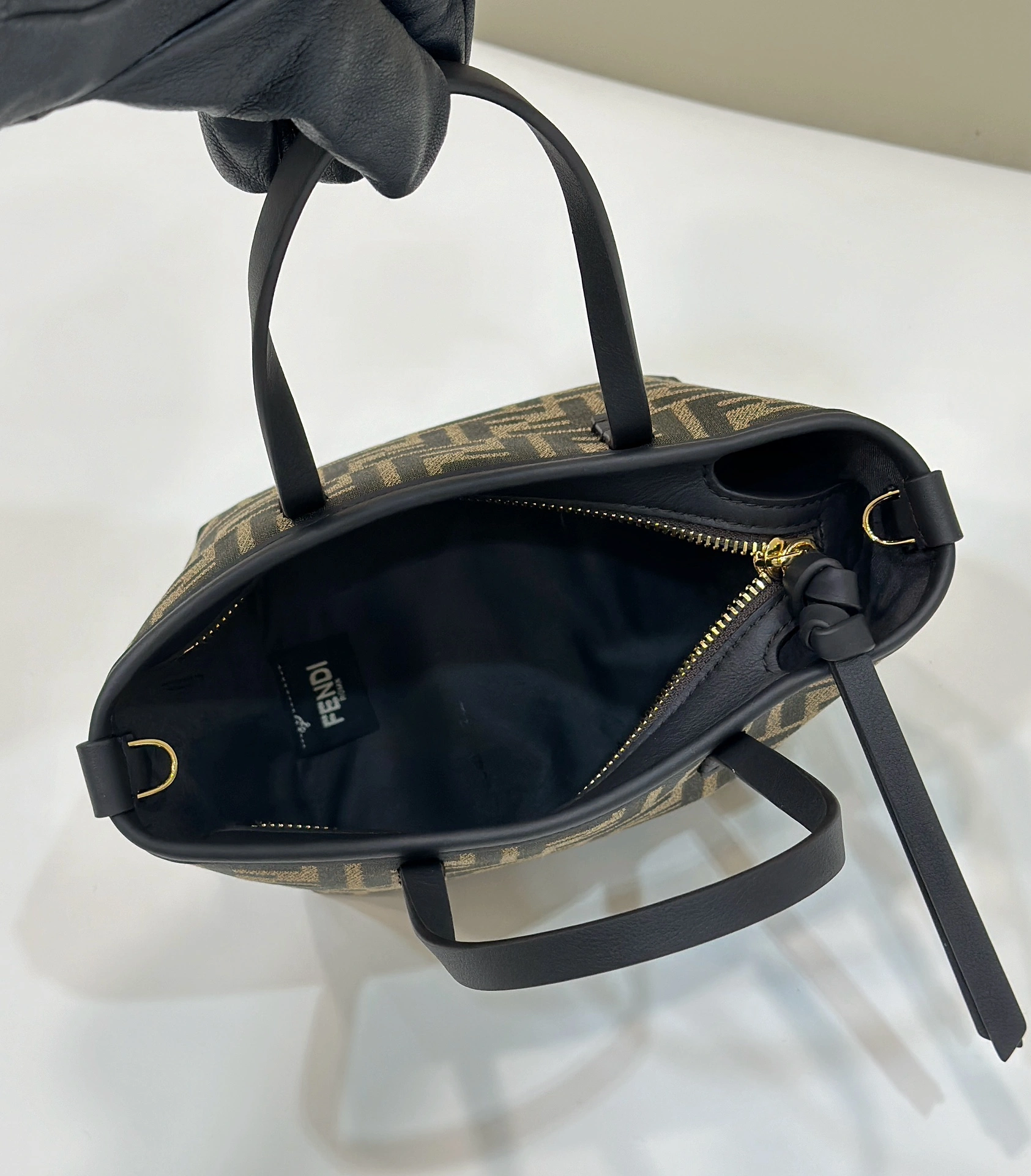 Brand-authenticated Fendi Shopping Bags