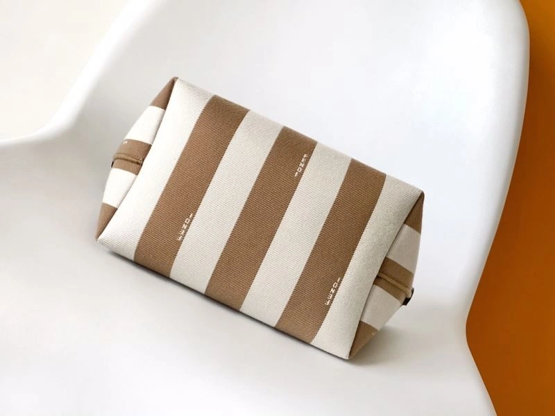Precise copy Fendi Shopping Bags