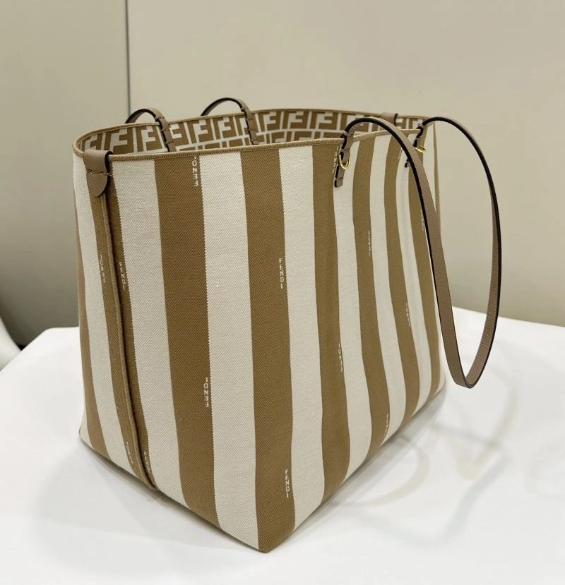 High fidelity Fendi Shopping Bags