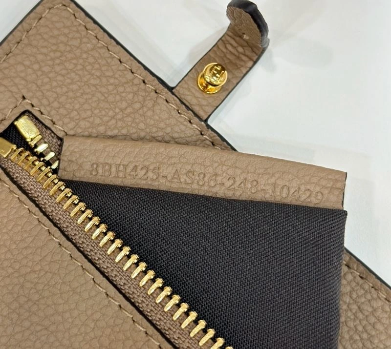 High fidelity Fendi Shopping Bags