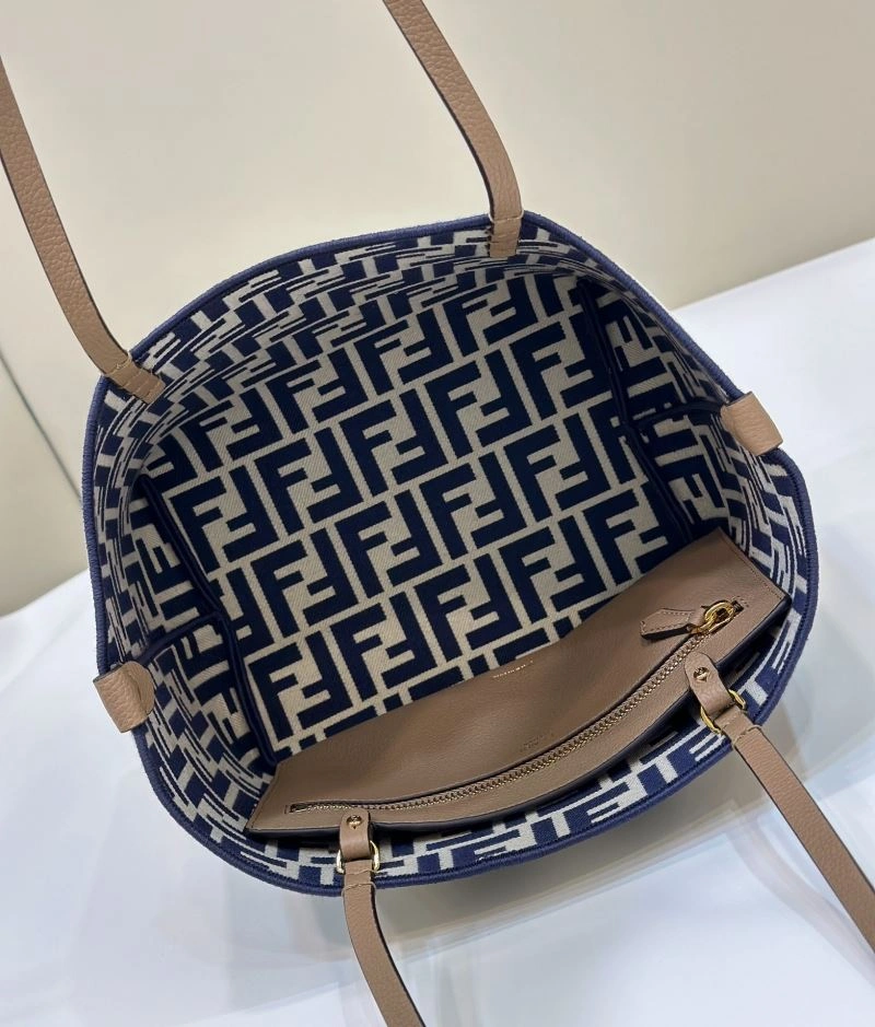 Exact replica Fendi Shopping Bags