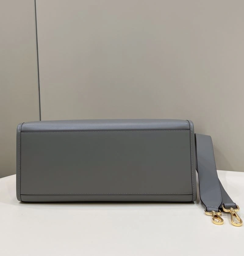 Indistinguishable Fendi Shopping Bags