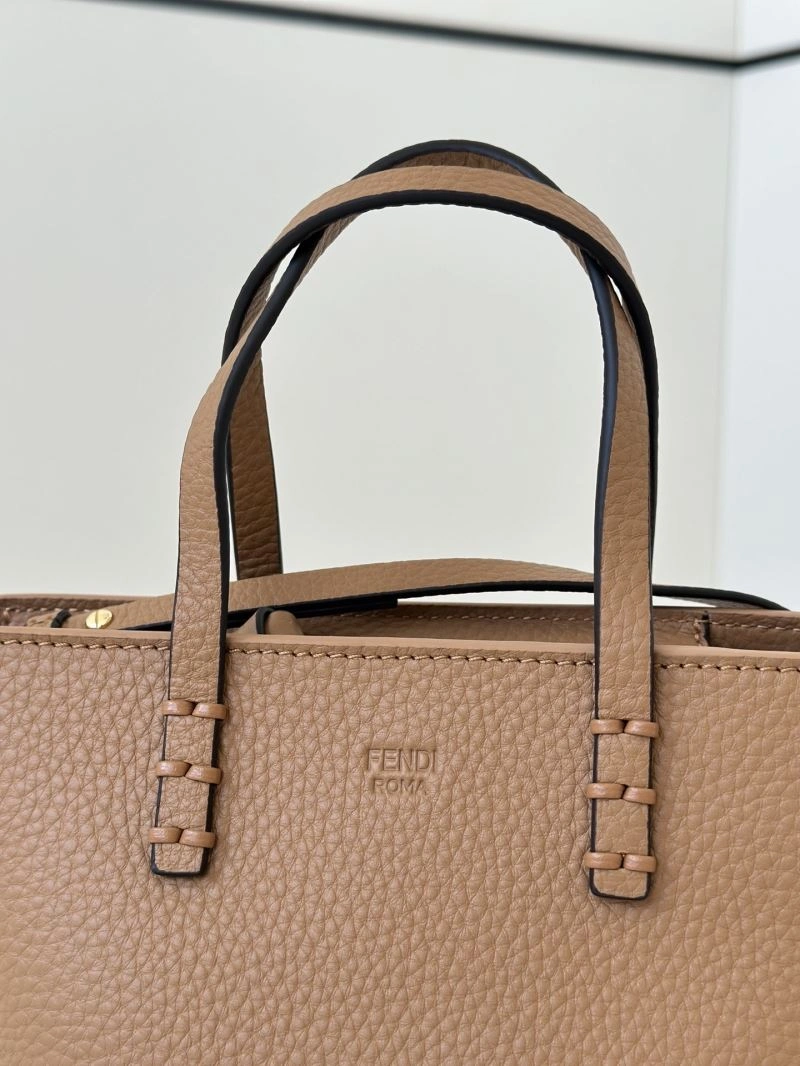 Low-cost Fendi Shopping Bags